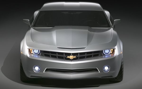 Chevrolet Camaro V 6.2 V8 (400 Hp)